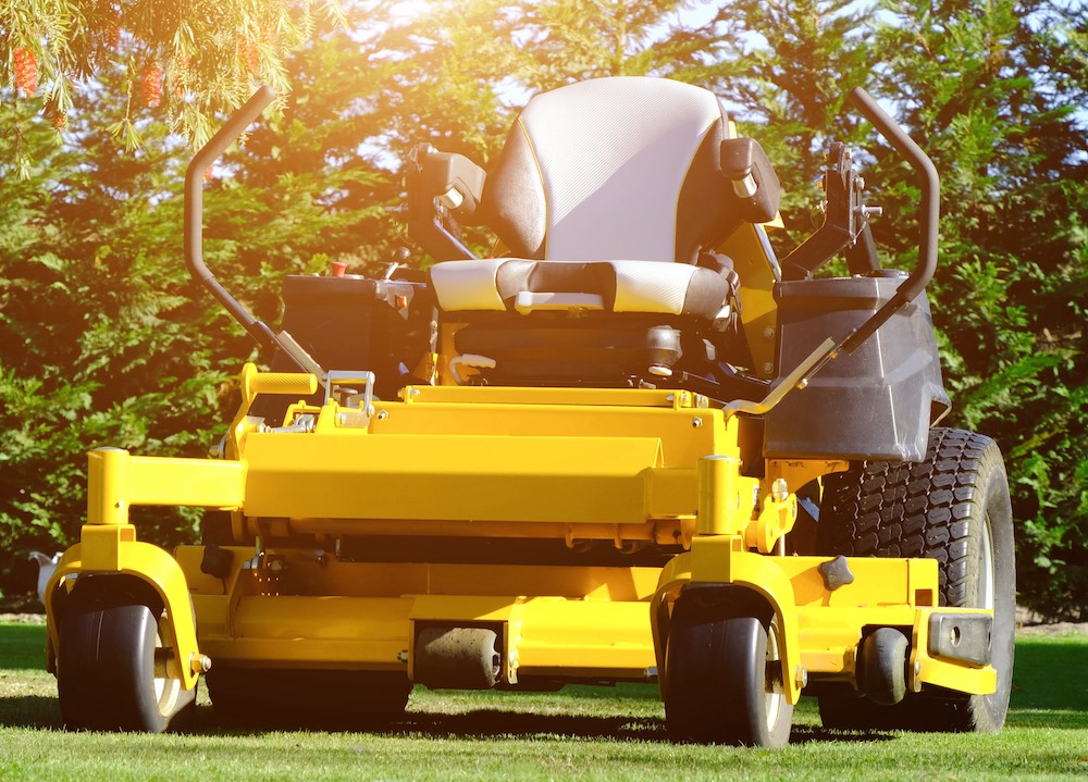 How to Choose the Perfect e-Axle for Electric Lawn Mowers - Rotontek